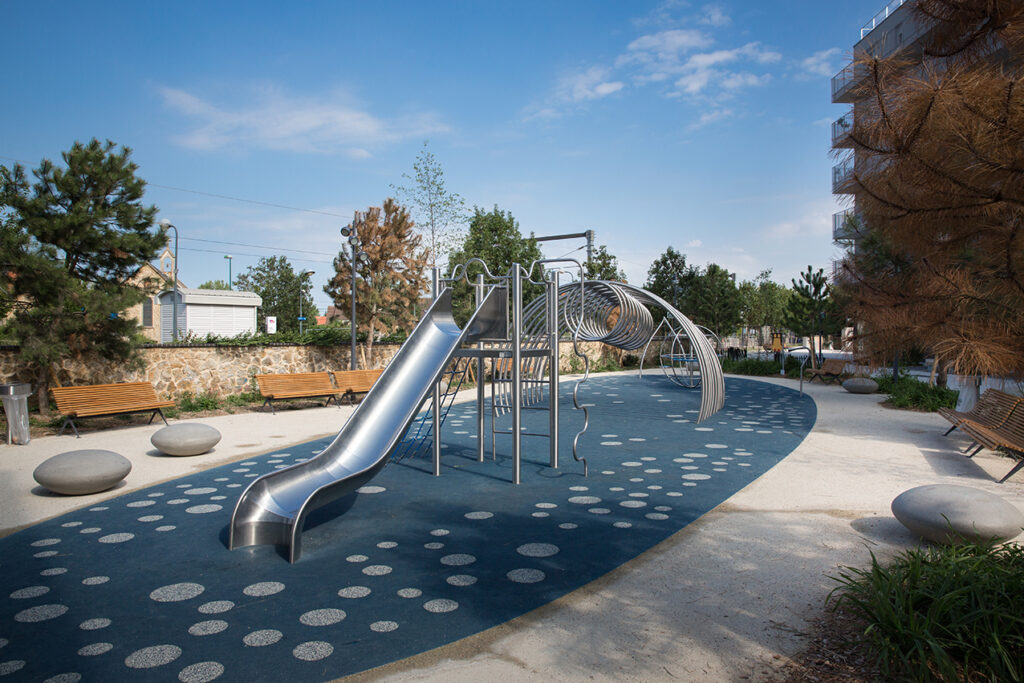 IJslander entwickelt einen Mega-Spielplatz! | IJslander