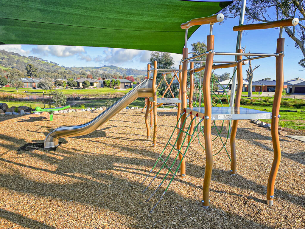 Madera Playground in Australia | IJslander